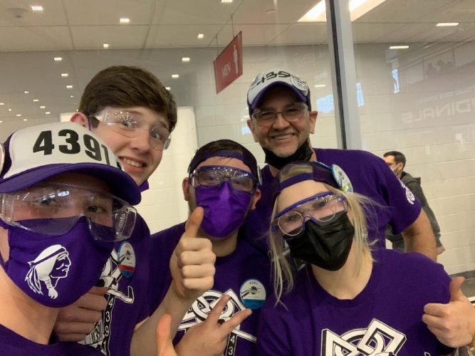 Carney Nadeau, Gladstone in robotics world championship | News, Sports ...